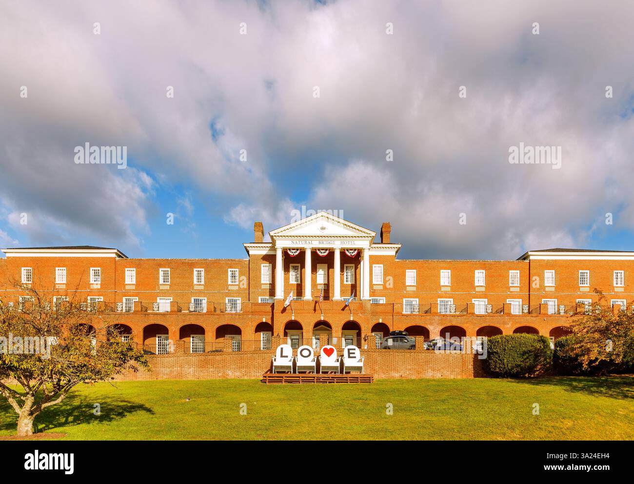 Natural Bridge Hotel at Natural Bridge State Park in Rockbridge County ...
