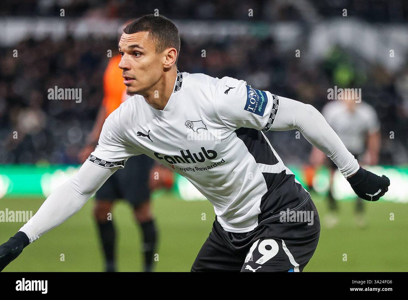 #19, Kayden Jackson of Derby County in action during the Sky Bet ...