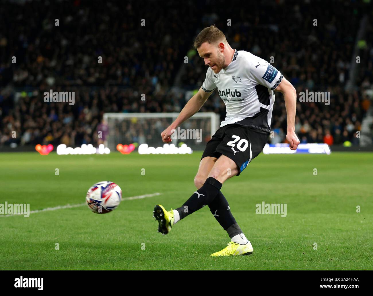 Derby County's Callum Elder during the Sky Bet Championship match at ...