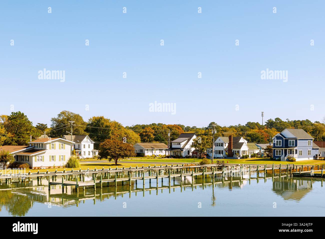 Houses with pier in Chincoteague on Chincoteague Bay, Accomack County ...