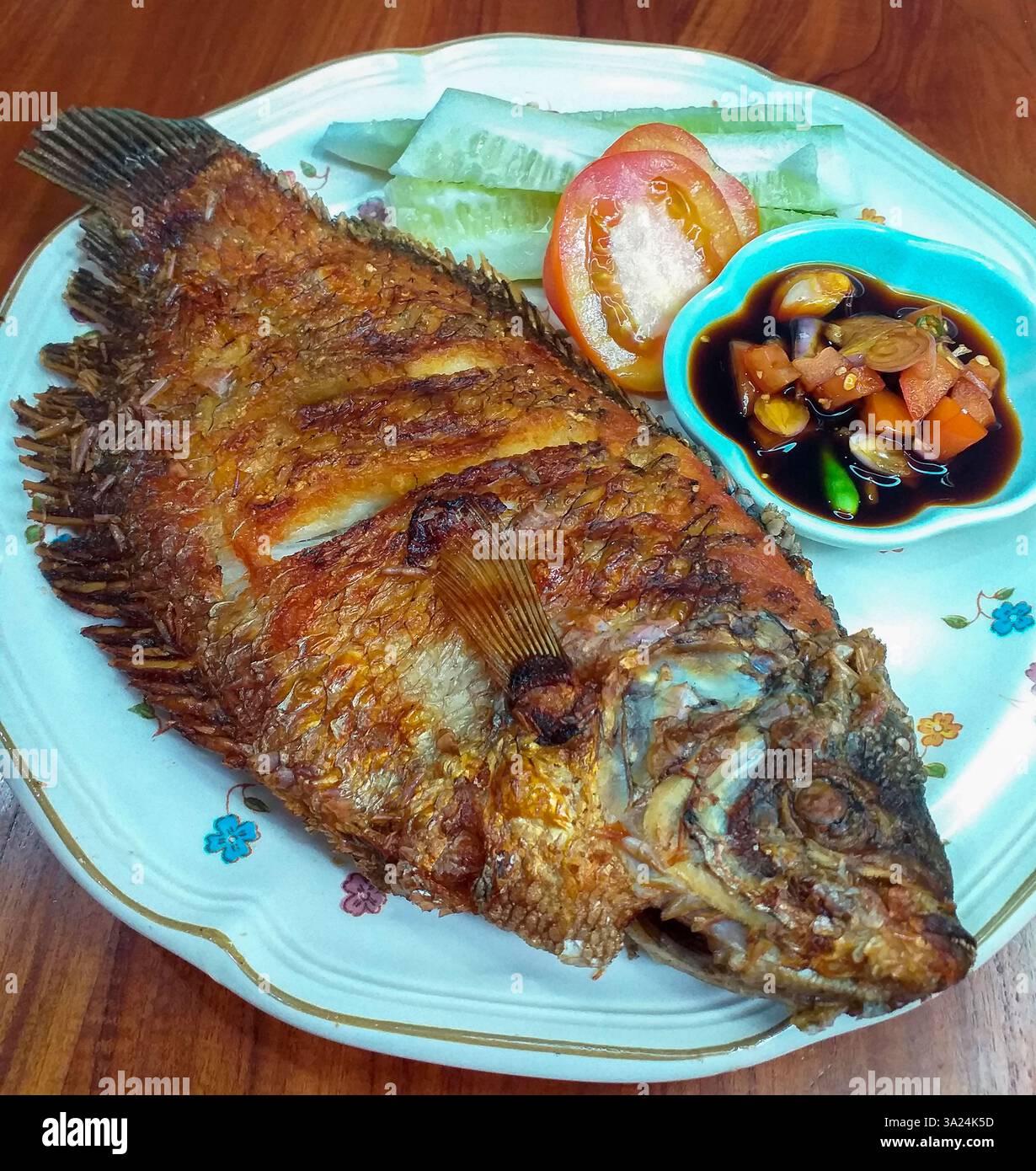 Indonesian Gurami Goreng of Fried Gourami fish Stock Photo - Alamy