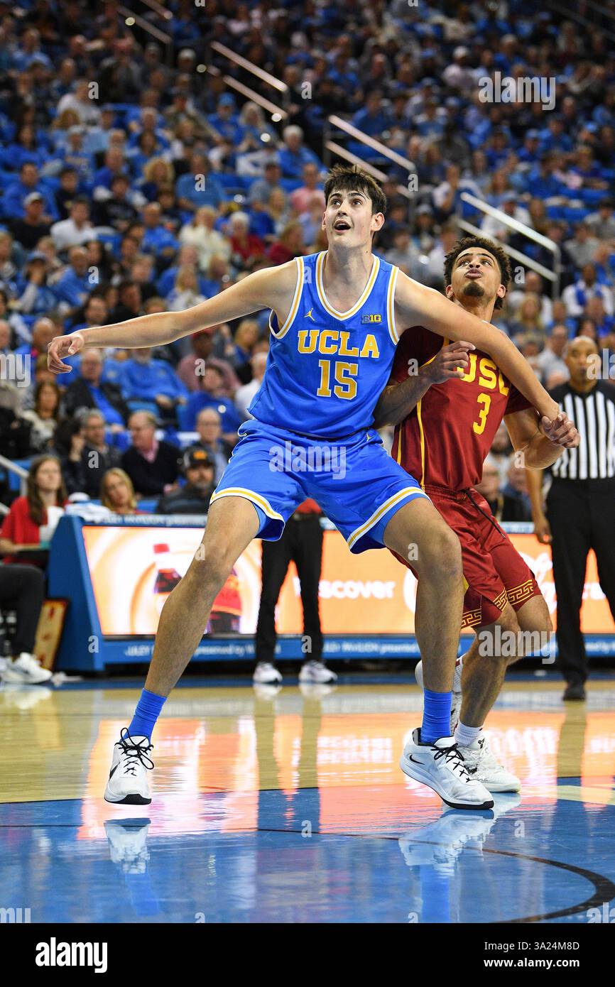 LOS ANGELES, CA - MARCH 08: UCLA Bruins center Aday Mara (15) boxes out ...