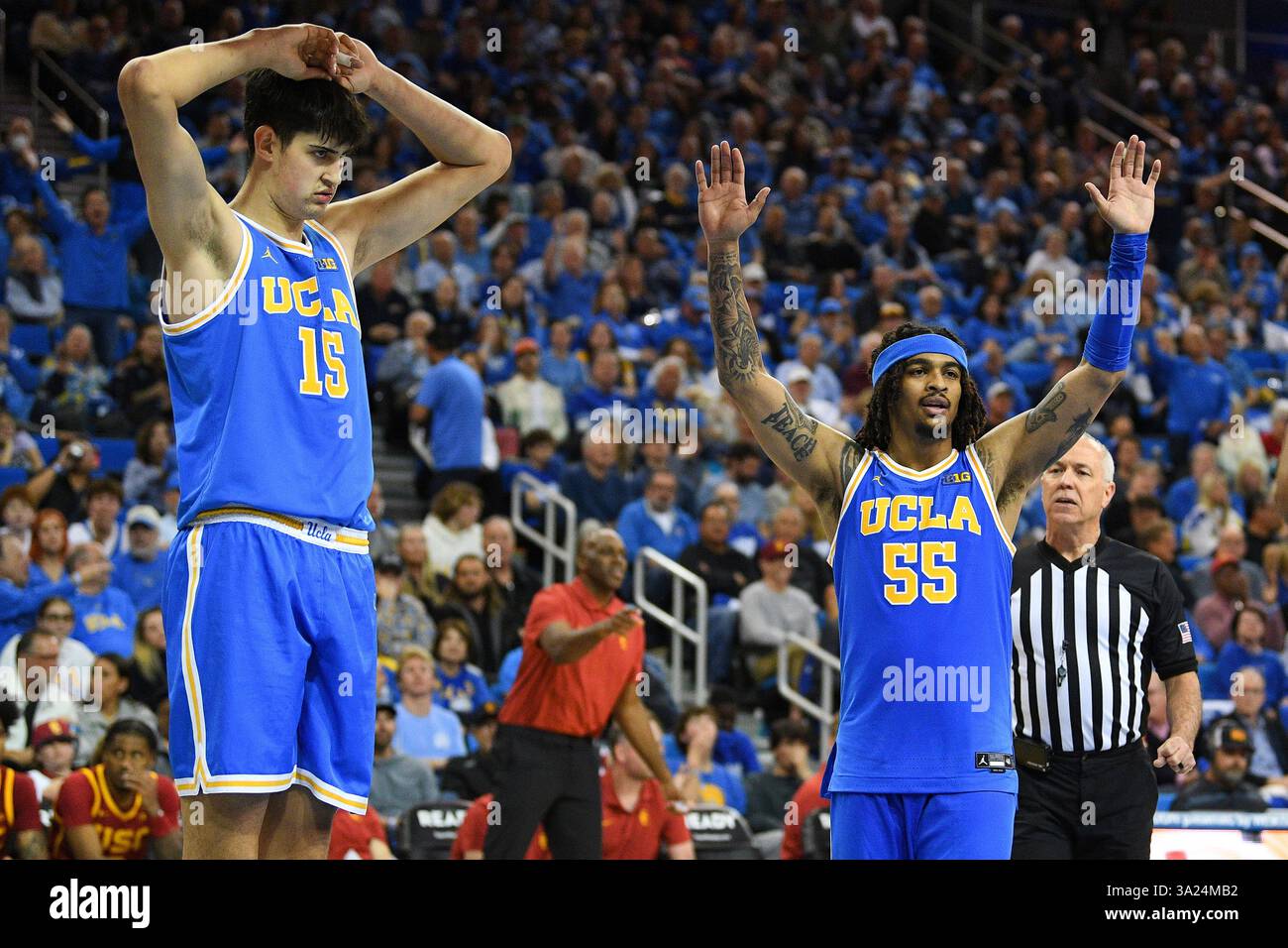 LOS ANGELES, CA - MARCH 08: UCLA Bruins center Aday Mara (15) and UCLA ...