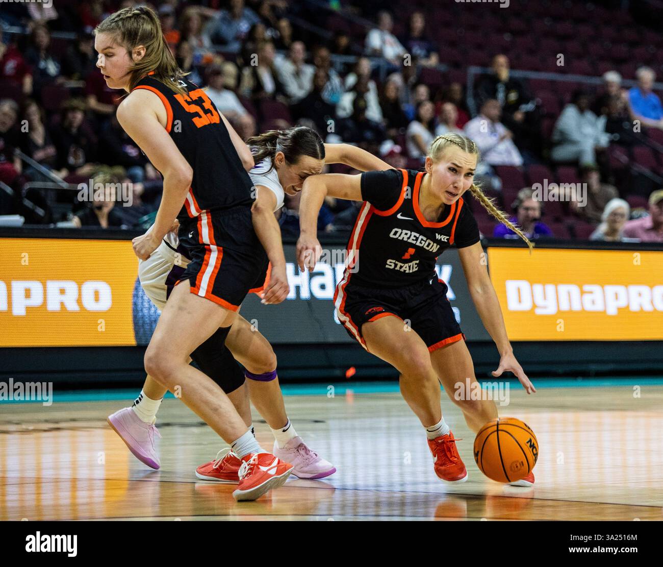 March 11 2025 Las Vegas, NV, U.S.A. Oregon State guard Kennedie Shuler ...