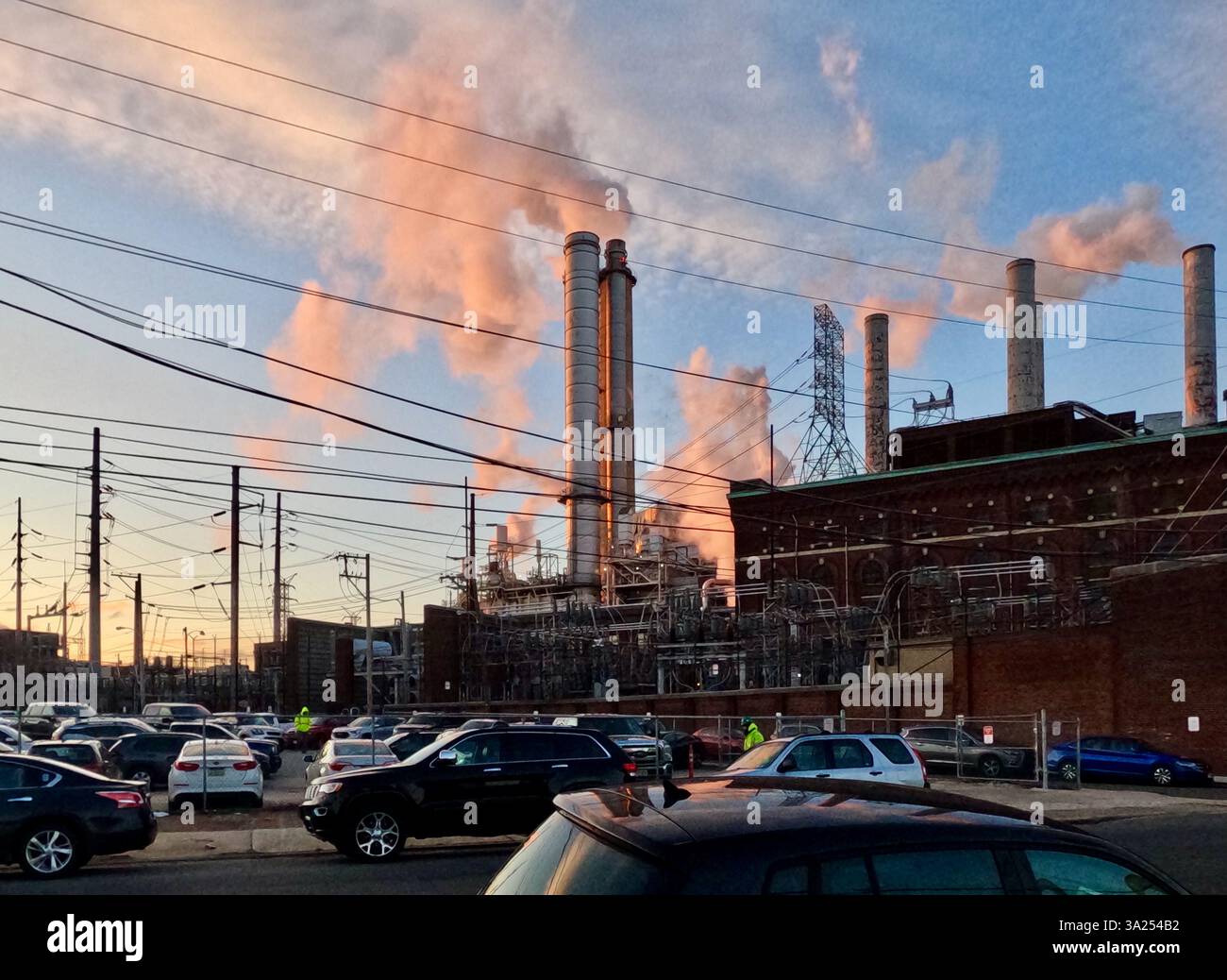 Steam rises from Vicinity Energy's 163 megawatt Grays Ferry ...