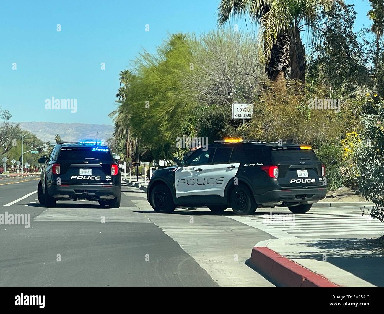 Roadway policing hi-res stock photography and images - Alamy