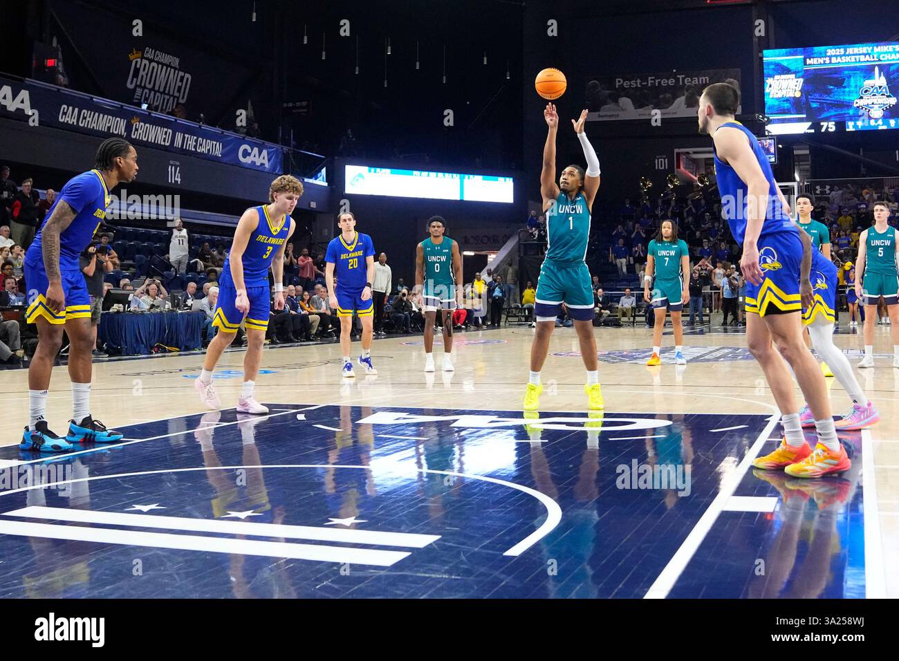 WASHINGTON, DC - MARCH 11: UNC Wilmington Seahawks Guard Donovan Newby ...