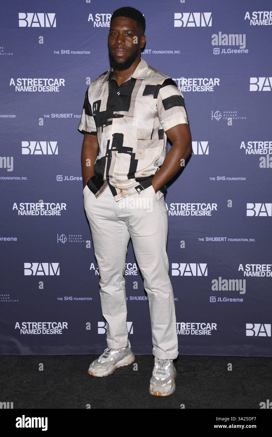 Dwane Walcott poses during 'A Streetcar Named Desire' Opening Night at ...