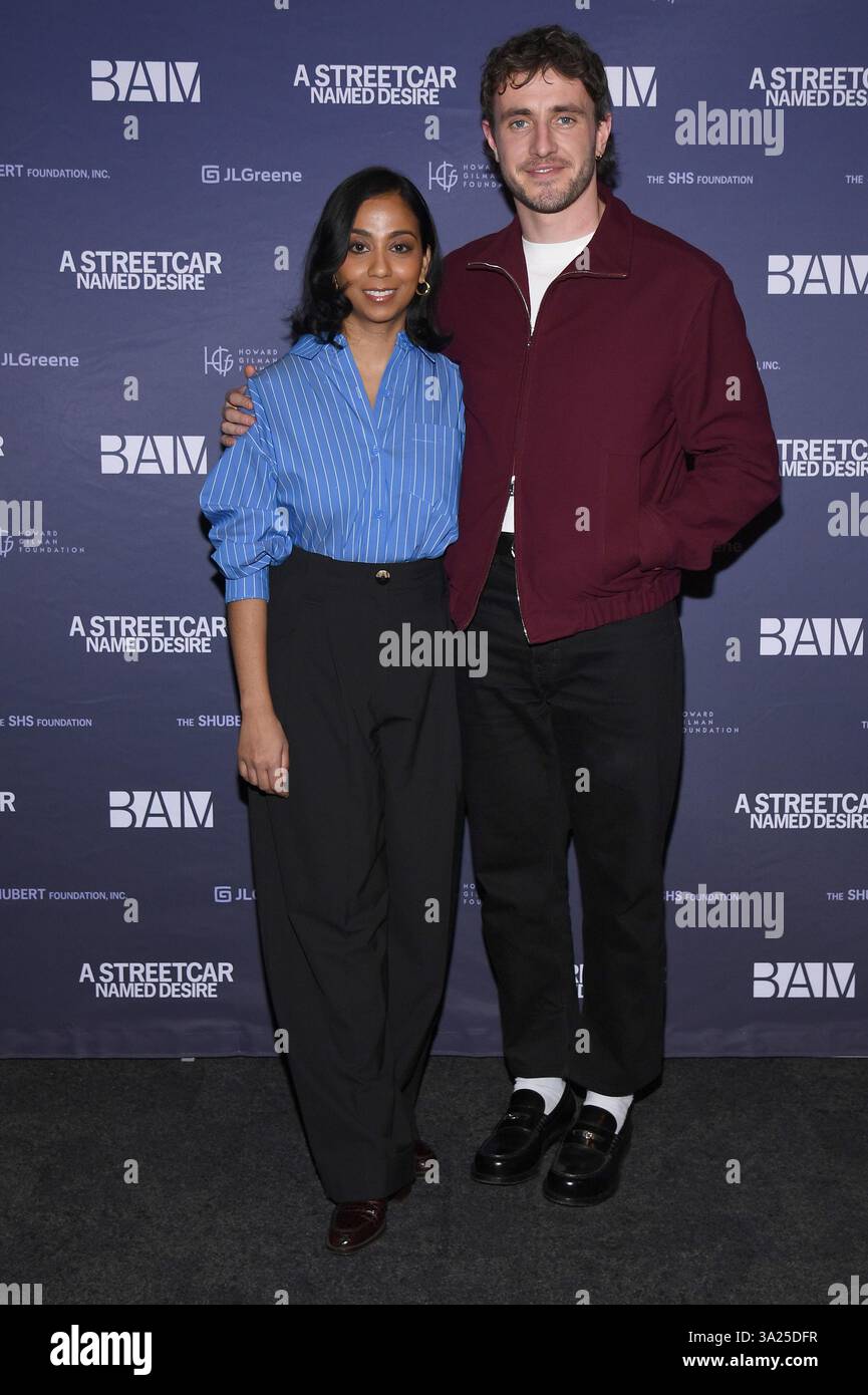 (L-R) Actors Anjana Vasan and Paul Mesca pose during 'A Streetcar Named ...