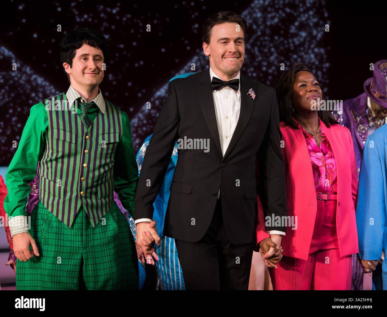 Aubie Merrylees, Erich Bergen, Anastacia McCleskey in attendance for ...