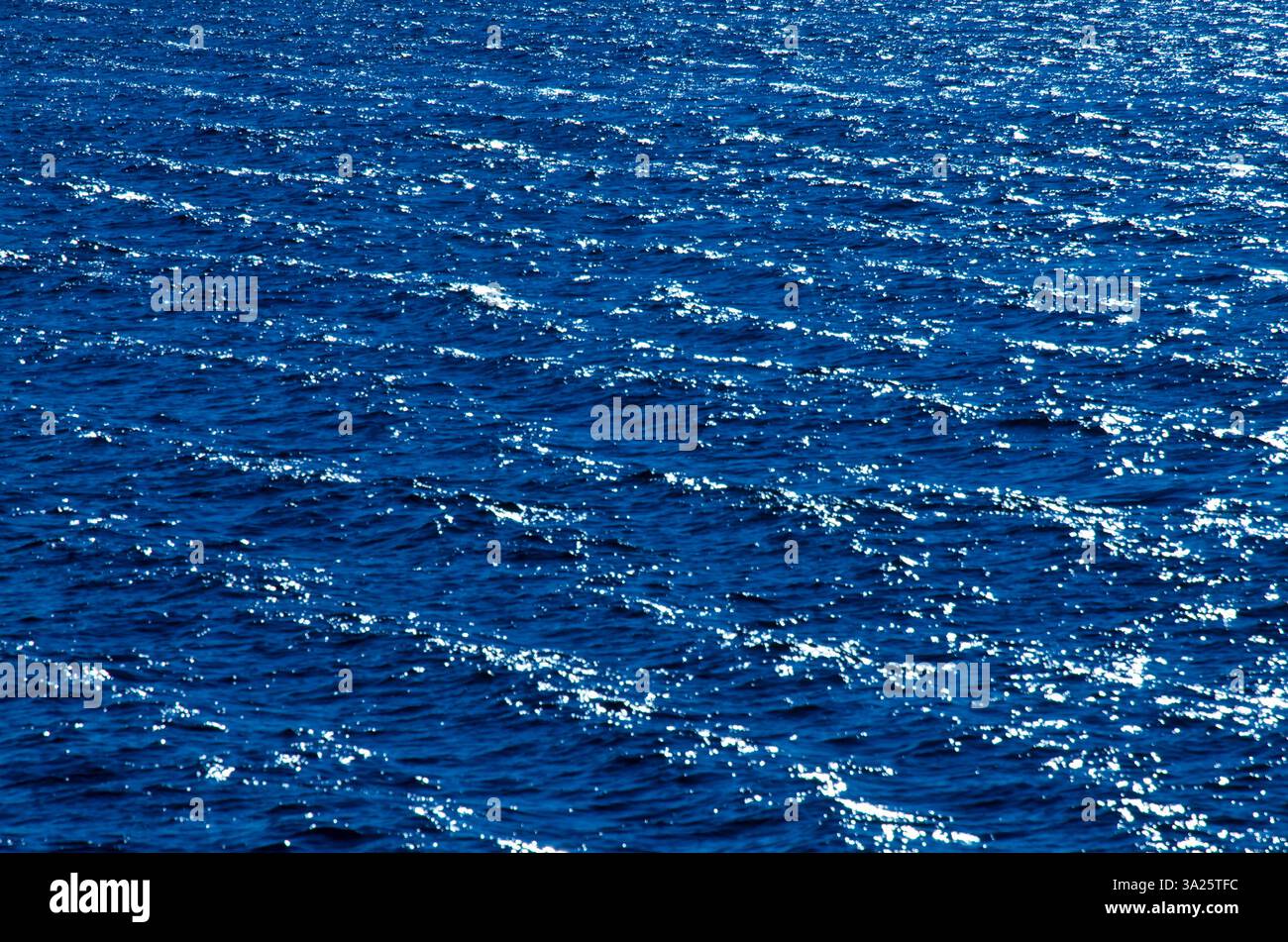 Rough sound hi-res stock photography and images - Alamy