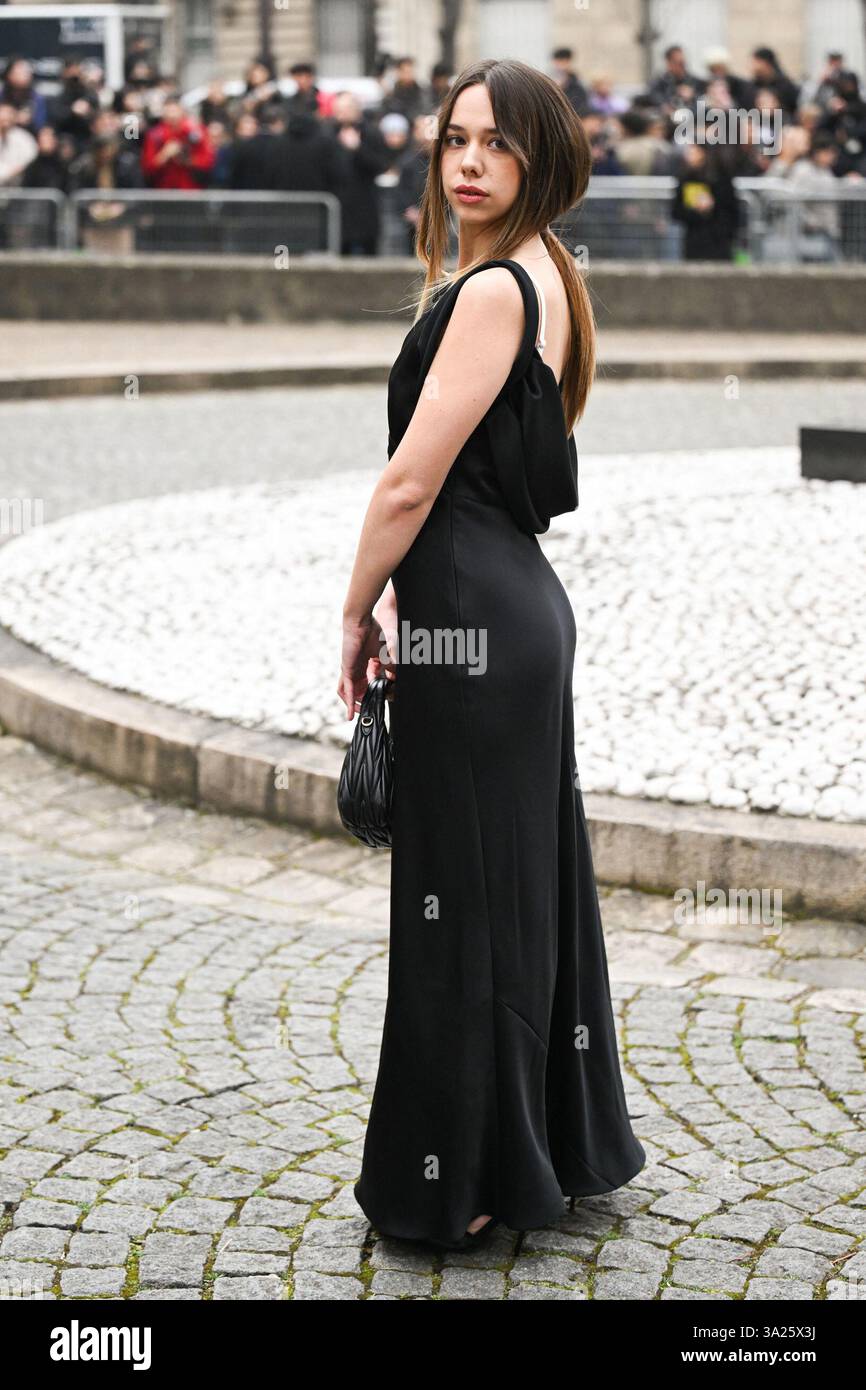 Paris, France. 11th Mar, 2025. Kim Higelin attending the Miu Miu ...