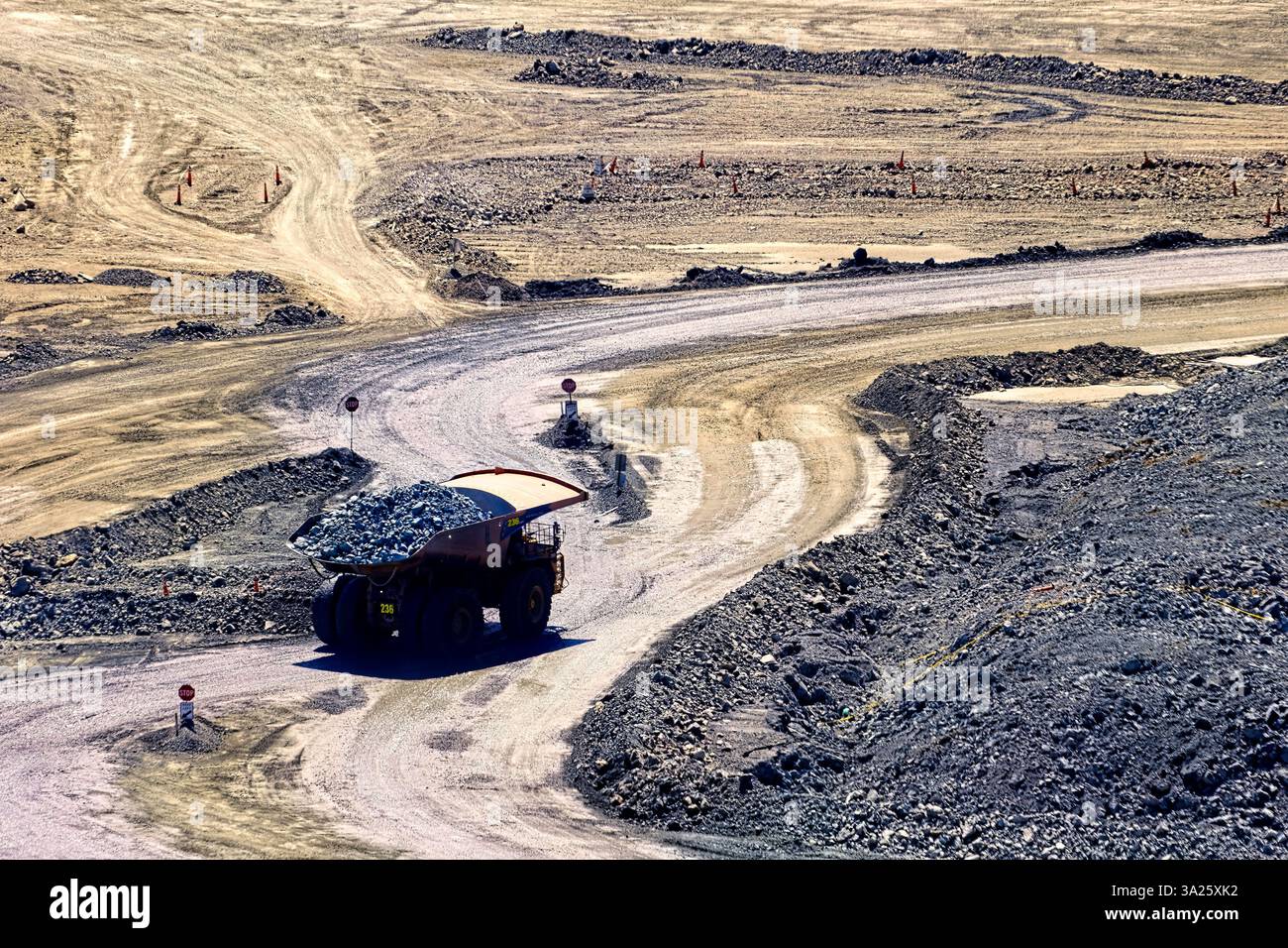 Hall truck working the super pit gold mine, Kalgoorlie, Western ...