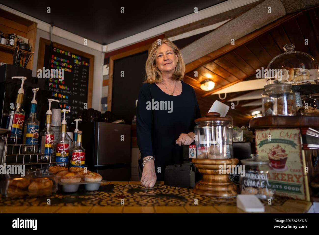 Point Roberts, United States. 05th Mar, 2025. Tamra Hansen, owner of ...