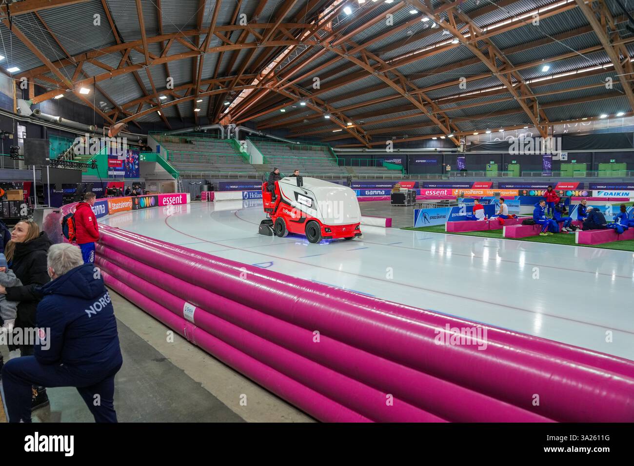 HAMAR, NORWAY - MARCH 11: Ice resurfacer during the Training World ...