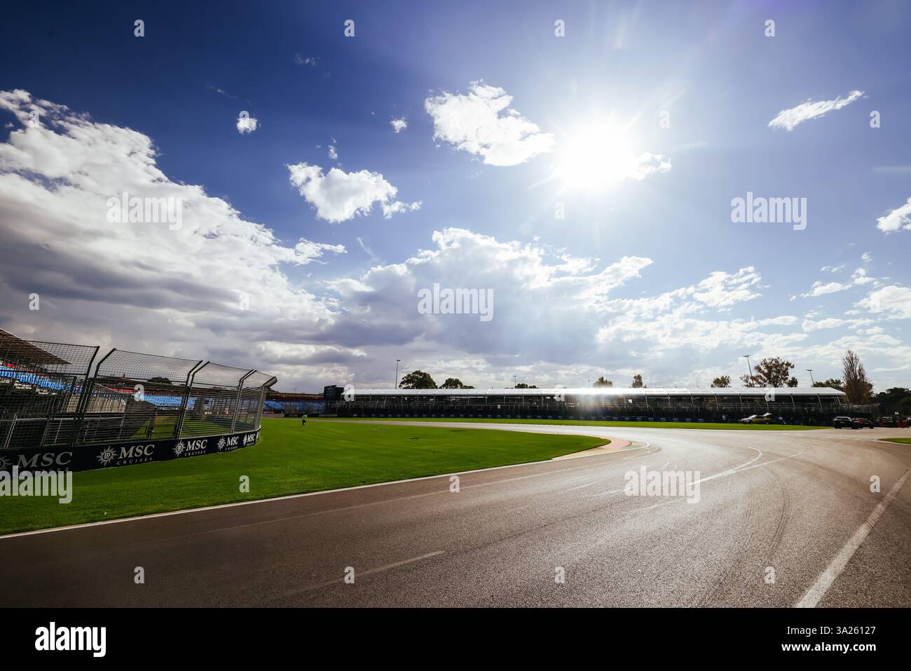 March 12, 2025: MELBOURNE, AUSTRALIA - MARCH 12: Track atmosphere ...