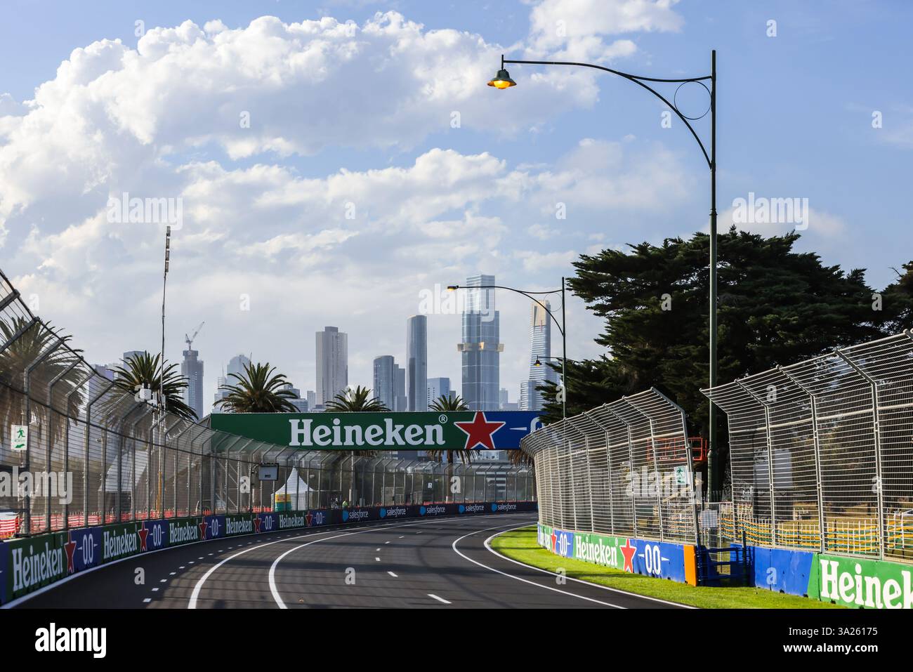 March 12, 2025: MELBOURNE, AUSTRALIA - MARCH 12: Track atmosphere ...