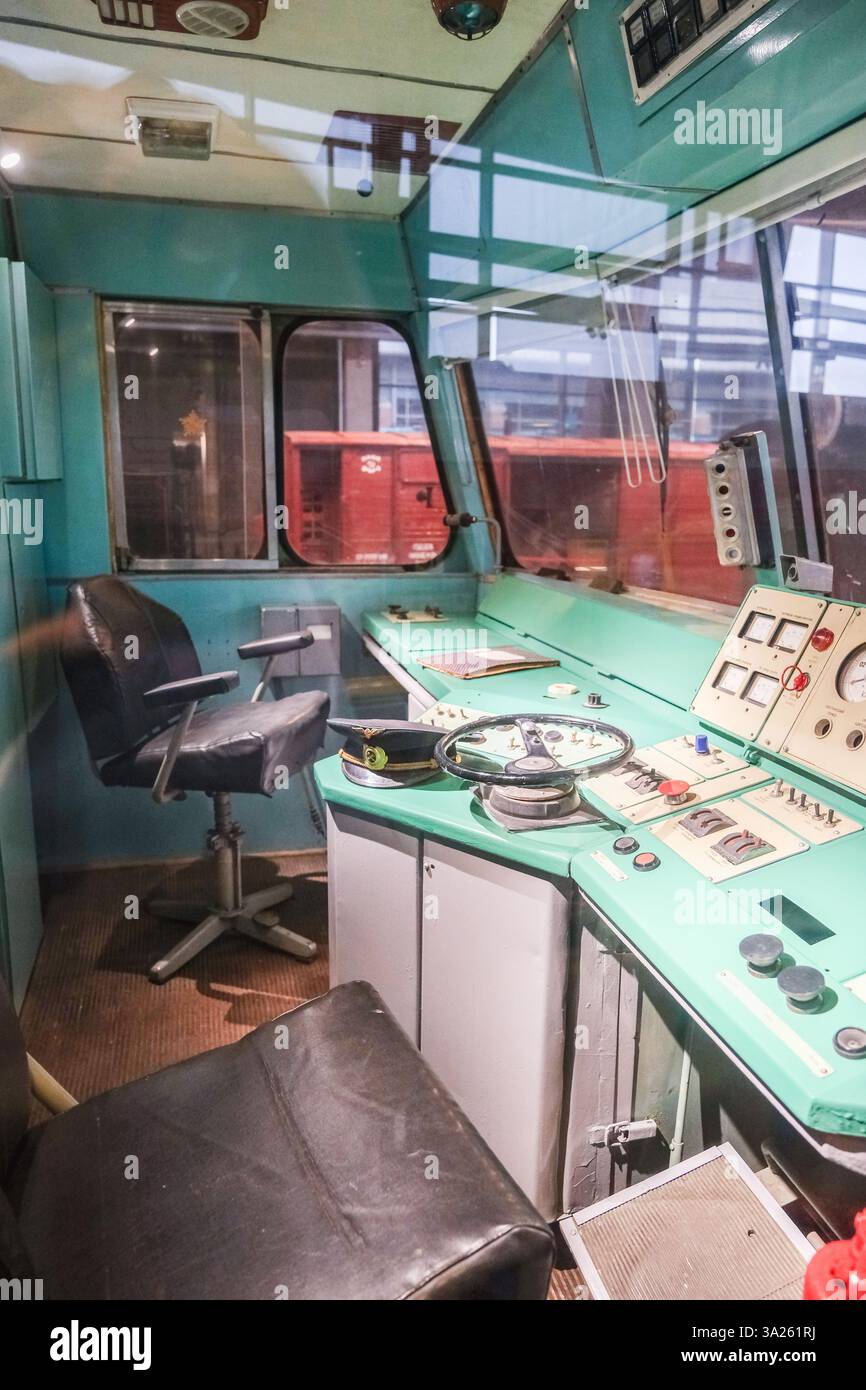 Inside empty train in japan hi-res stock photography and images - Alamy