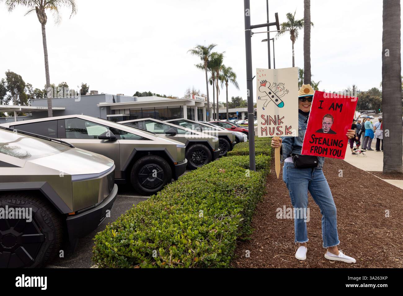 March 1, 2025, Santa Barbara, Ca, USA: Sink Musk and I am Stealing for ...