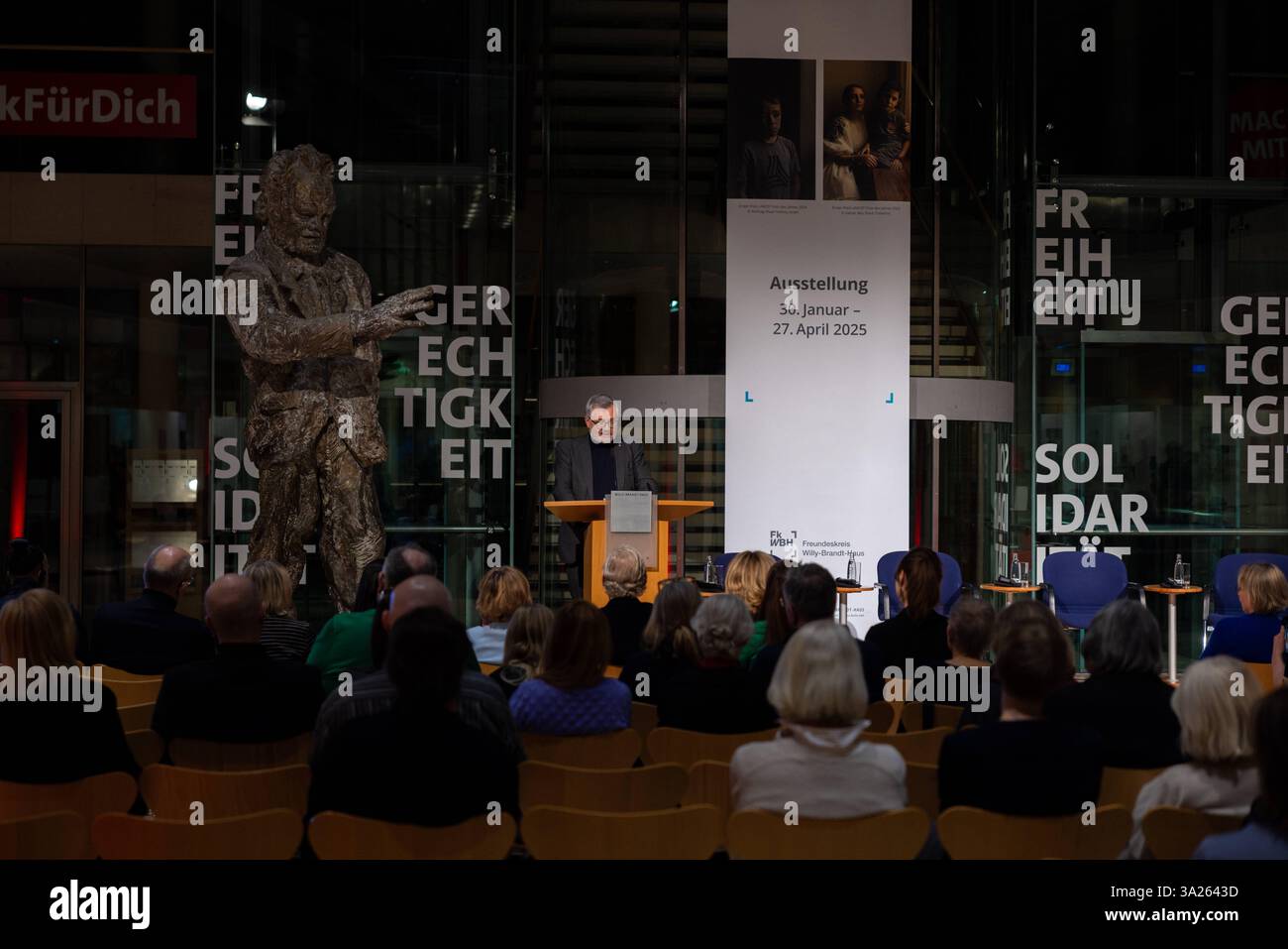 AugenBlicke: 25 Jahre UNICEF Foto des Jahres ein Abend für die Hoffnung ...