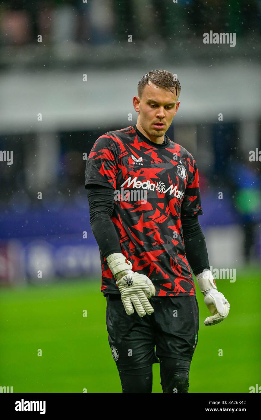 Milano, Italy. 11th, March 2025. Goalkeeper Timon Wellenreuther of ...