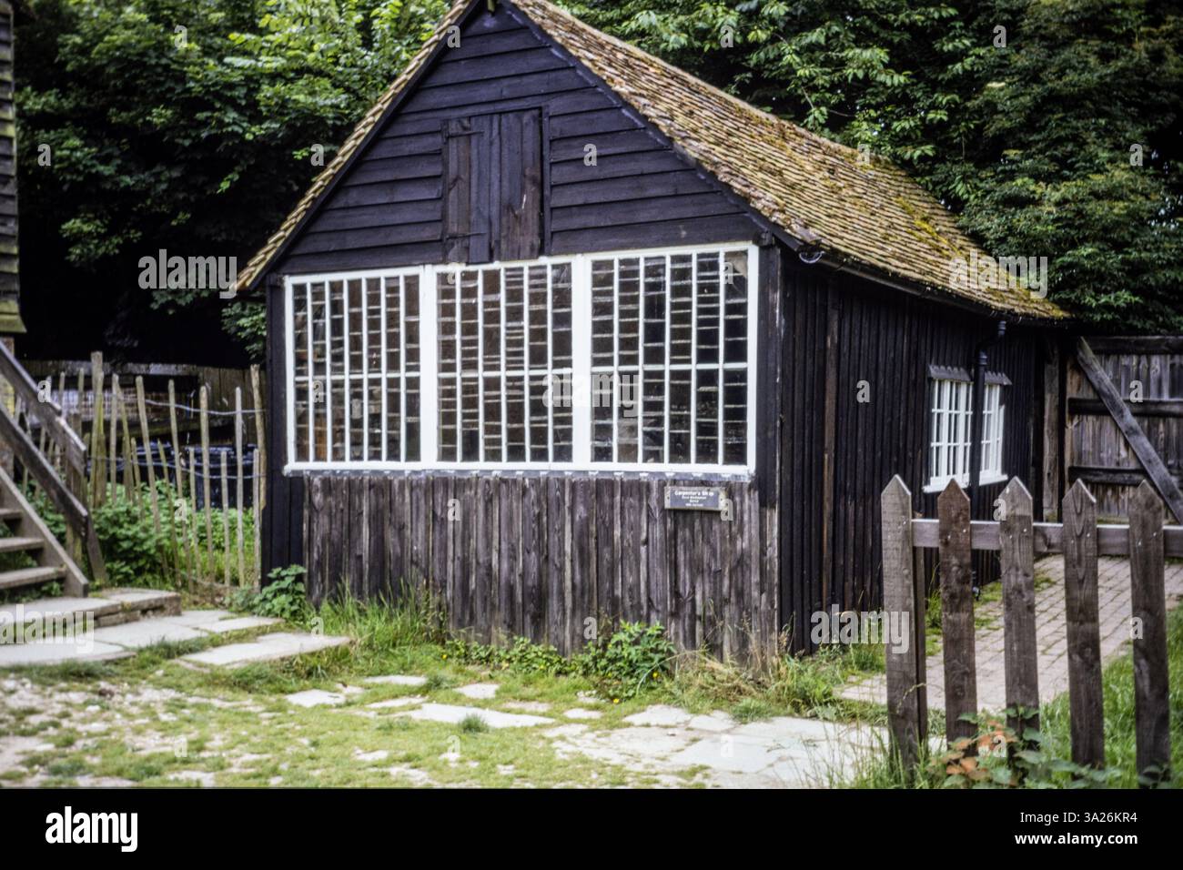90s garden hi-res stock photography and images - Alamy