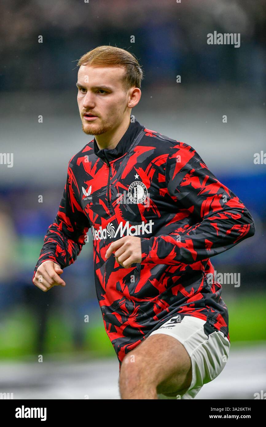 Milano, Italy. 11th Mar, 2025. Thomas Beelen (3) of Feyenoord is ...