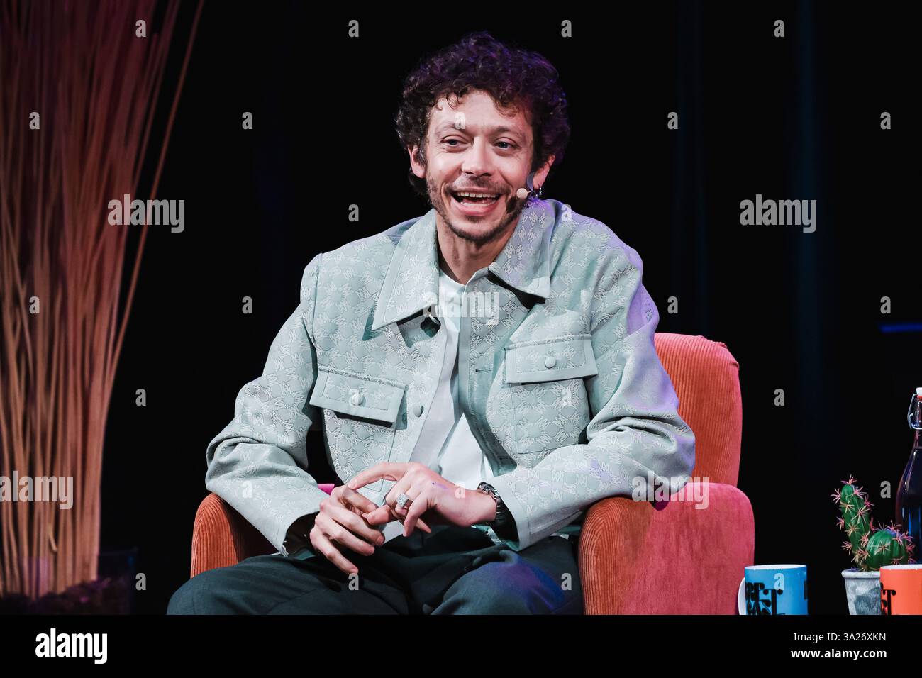 Poretcast podcast hi-res stock photography and images - Alamy