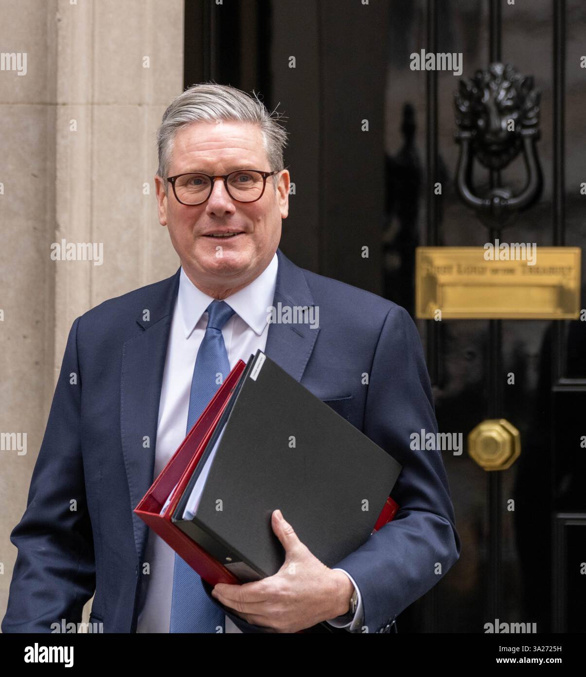 London, UK. 12th Mar, 2025. Kier Starmer, Prime Minister, leaves 10 ...