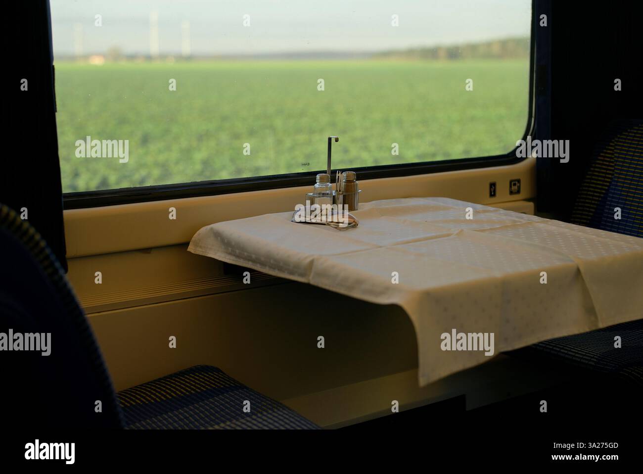 Dining train czech republic hi-res stock photography and images - Alamy
