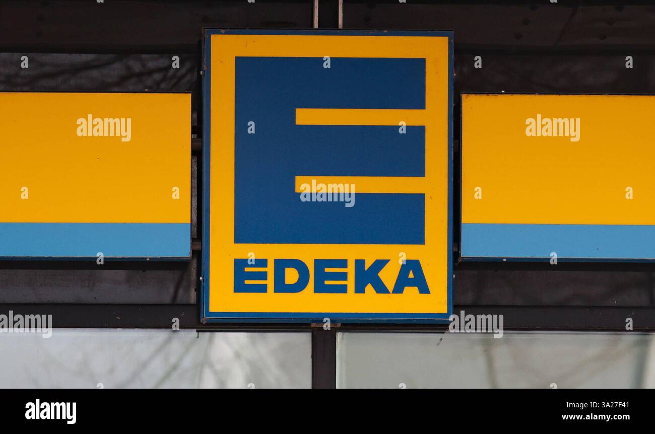 Edeka Discounter logo, querformat, *** Edeka Discounter logo, landscape ...