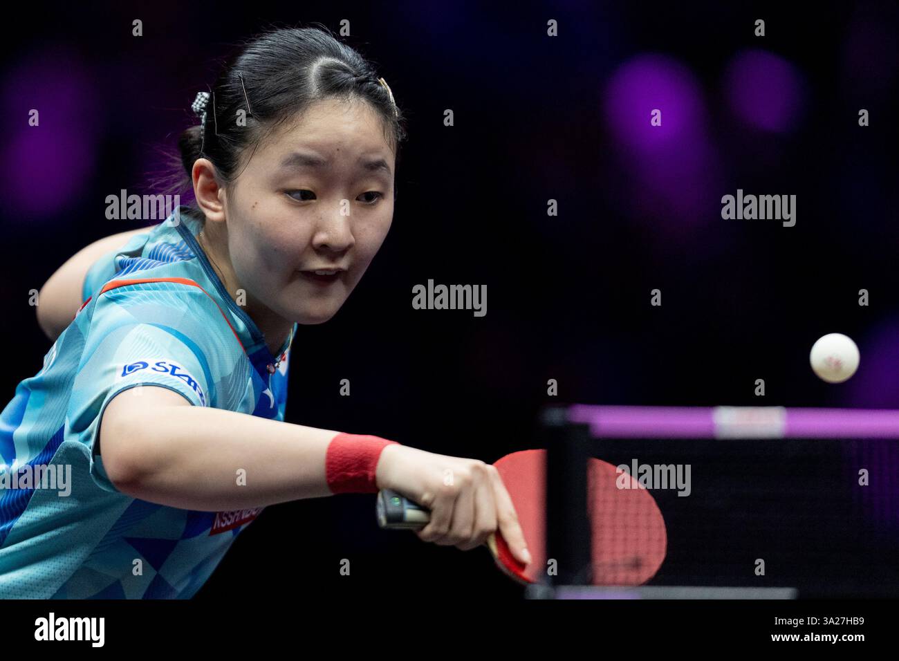 (250312) -- CHONGQING, March 12, 2025 (Xinhua) -- Harimoto Miwa of ...