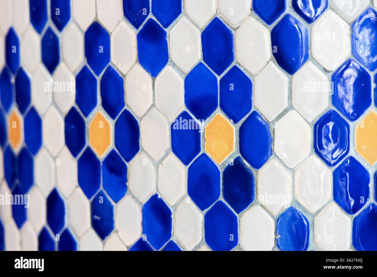 Patterned tiles inside National Mosque of Malaysia, Kuala Lumpur ...