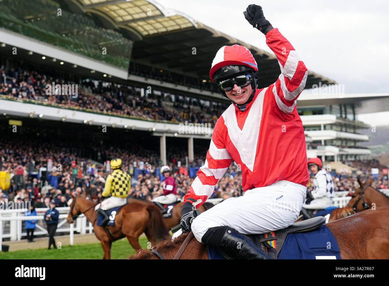 Sean O'Keeffe aboard Lecky Watson after winning the Brown Advisory ...