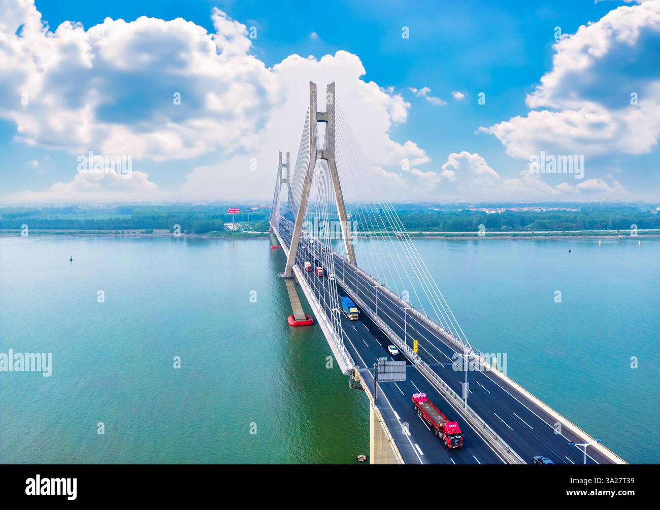Aerial view of Runyang Bridge, Jiangsu Province, China Stock Photo - Alamy