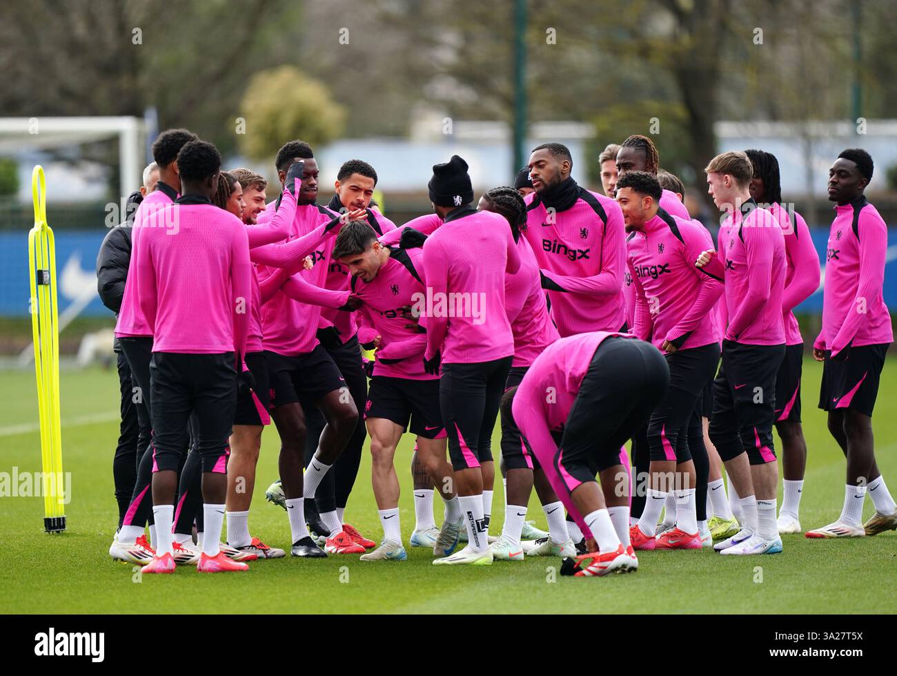 Chelsea's Pedro Neto (centre) during a training session at at Cobham ...