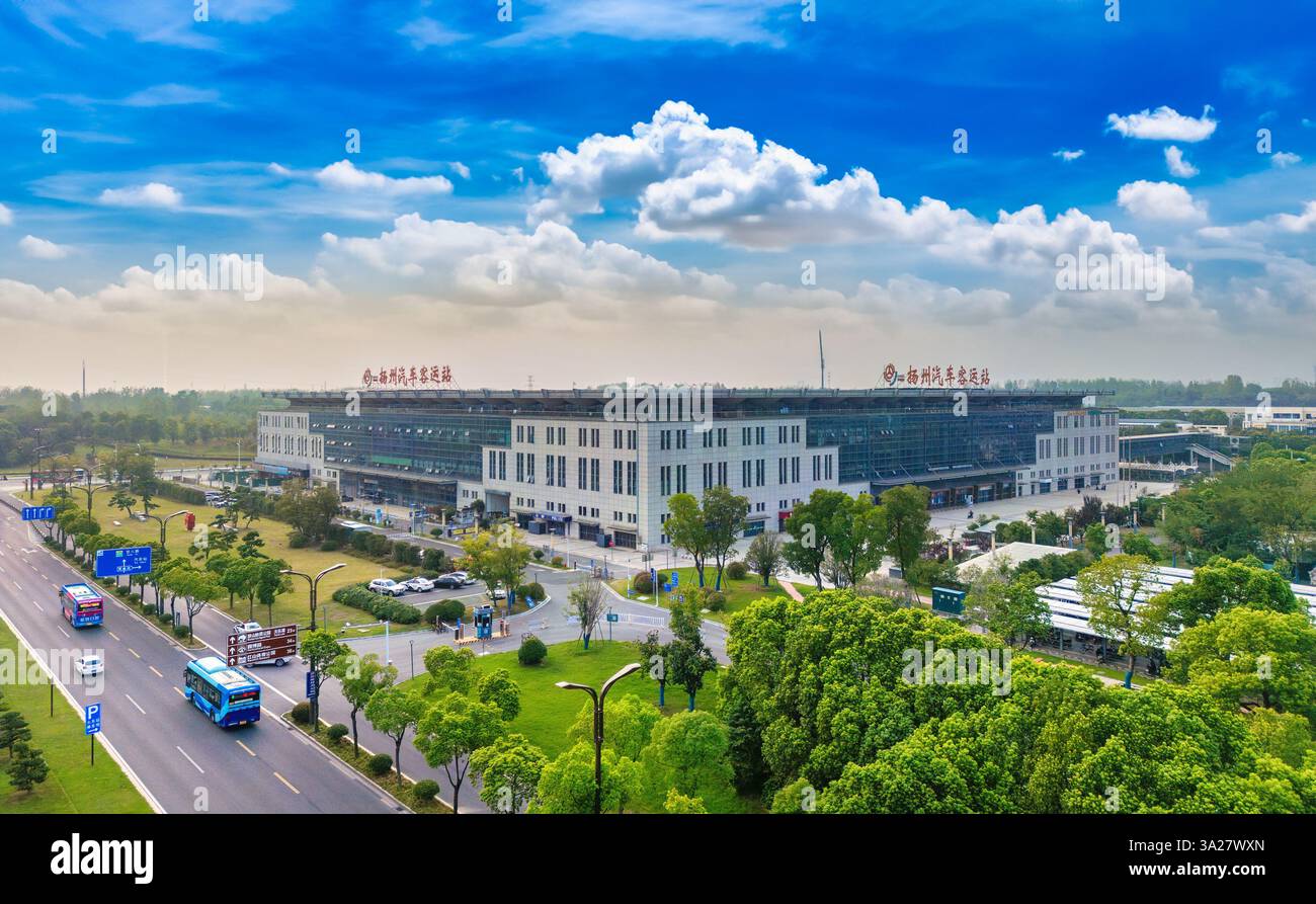 Yangzhou Bus Terminal, Jiangsu Province, China Stock Photo - Alamy