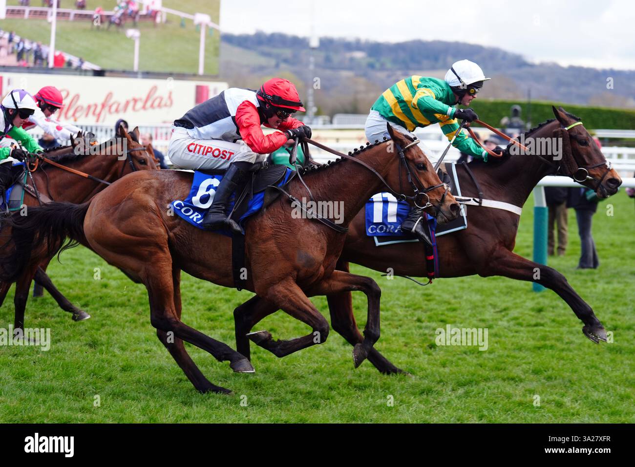 Jimmy Du Seuil ridden by Danny Mullins (left) on their way to winning ...