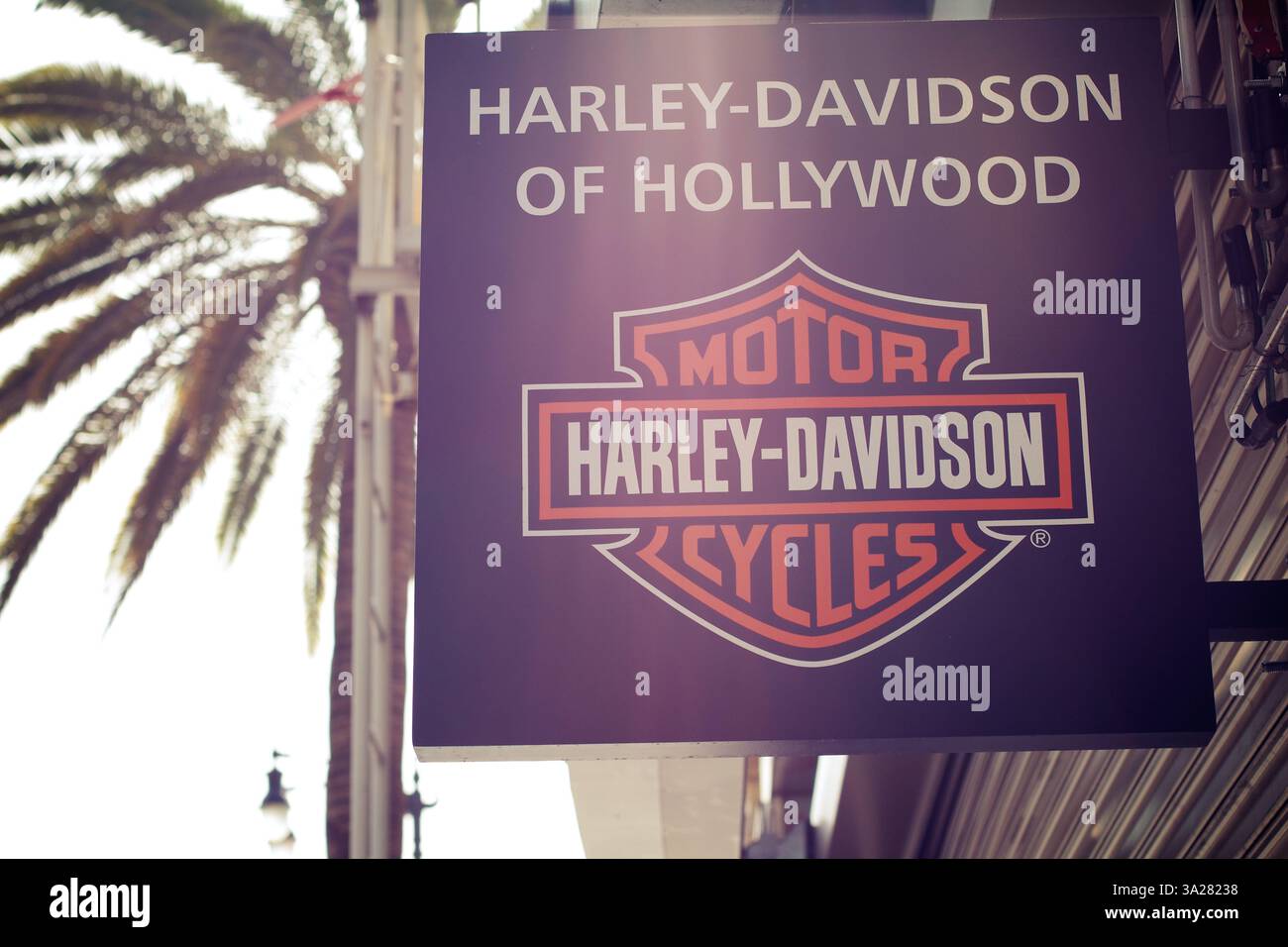 A sign for Harley-Davidson of Hollywood featuring the iconic logo ...
