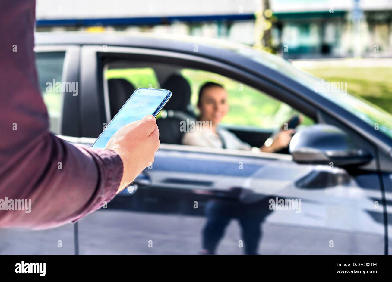Car share service hi-res stock photography and images - Alamy
