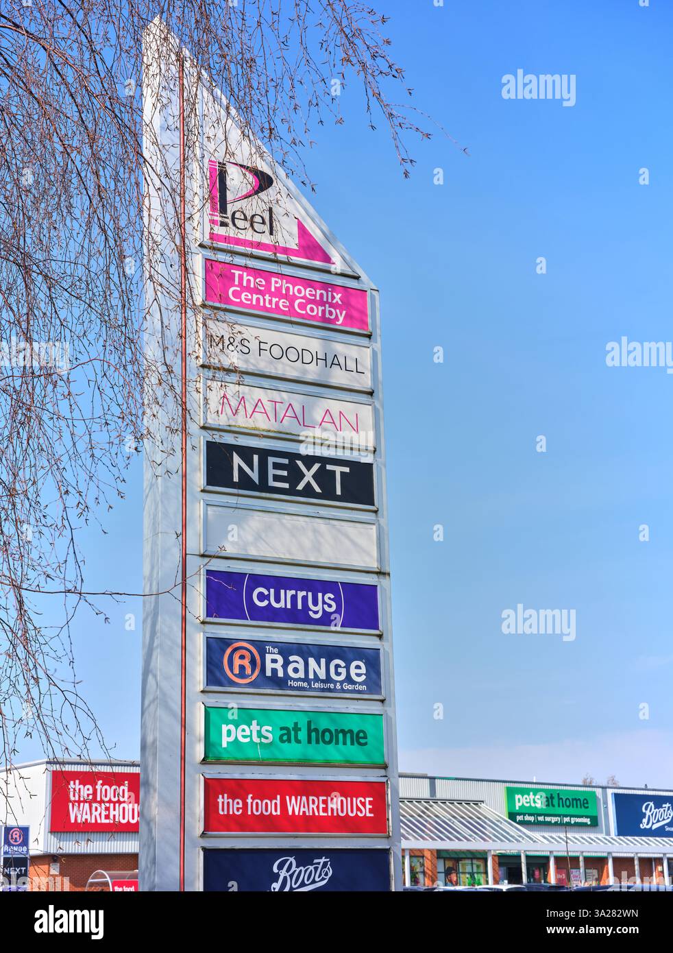 Phoenix Park shopping complex, Corby, England Stock Photo - Alamy