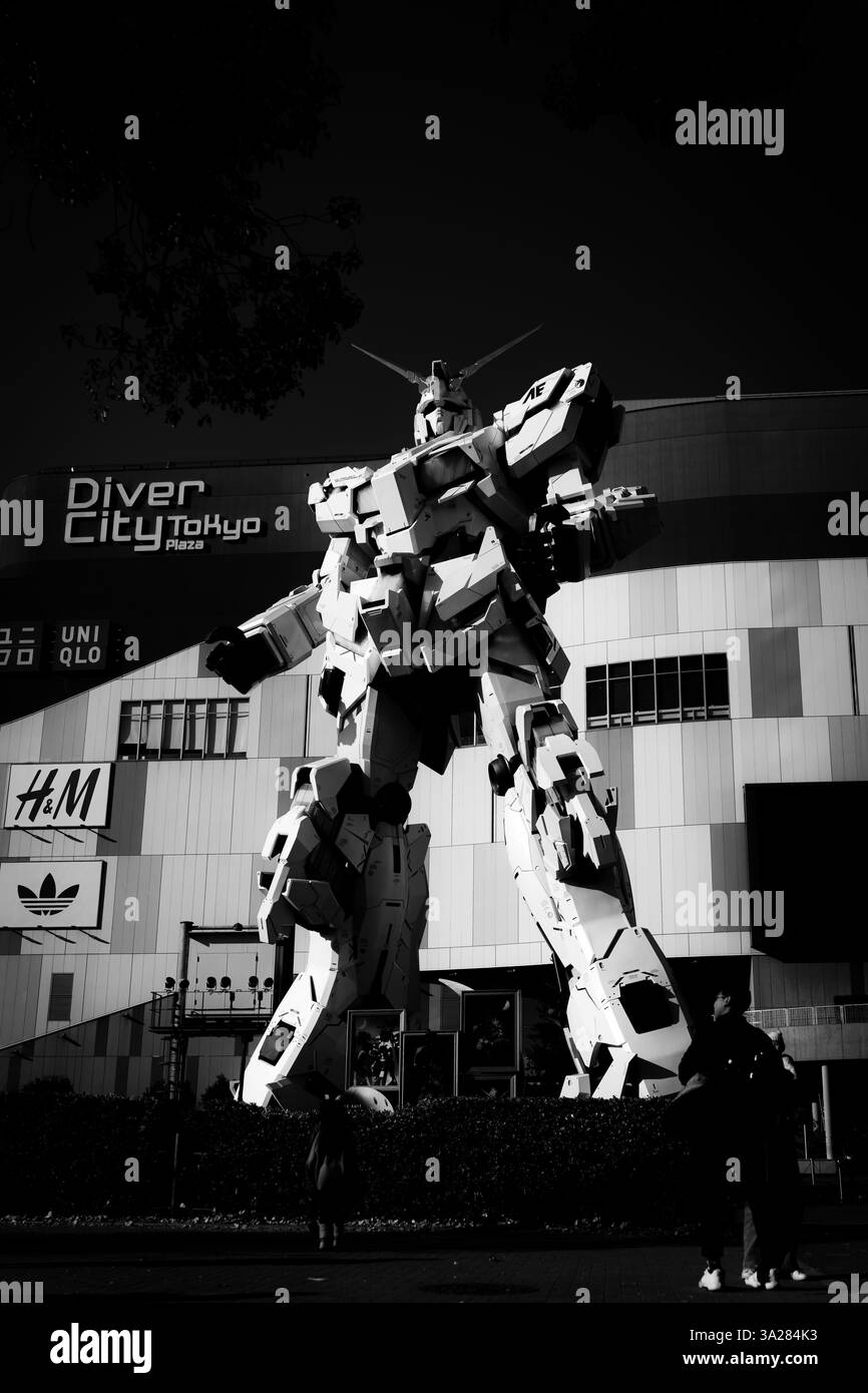 Shibuya tokyo japan asia Black and White Stock Photos & Images - Alamy