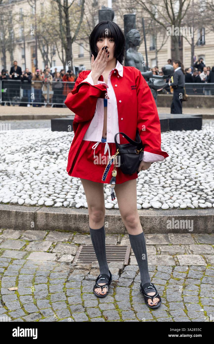 Paris, France. 11th Mar, 2025. MINNIE is seen arriving at the Miu Miu ...