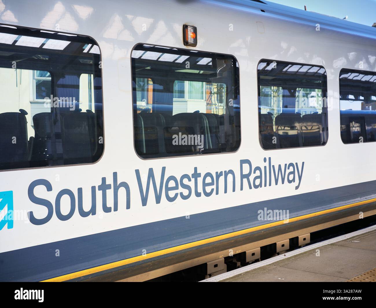 South Western Railway train stationary at Waterloo rail station, London ...