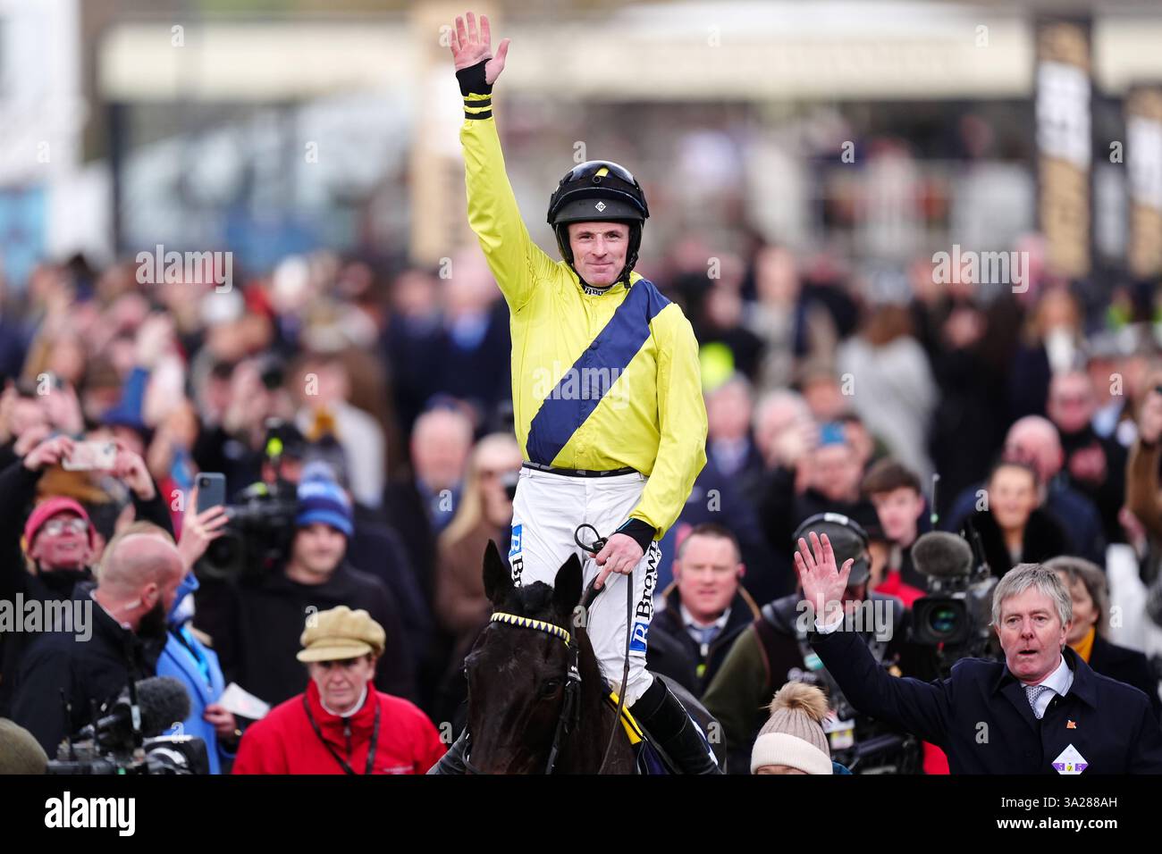 Jockey Sean Flanagan celebrates after winning the BetMGM Queen Mother ...