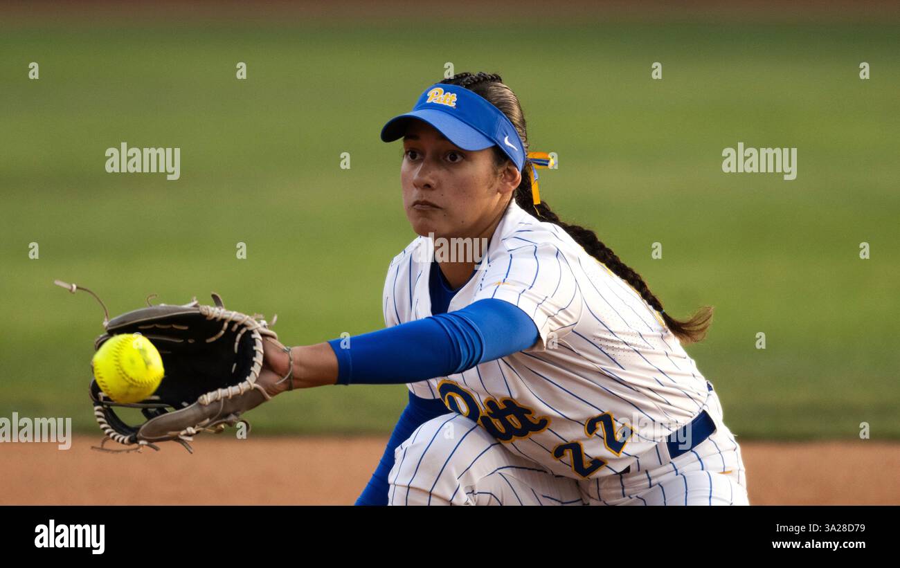 Pittsburgh second baseman Ana Hernandez (22) catches during an NCAA ...