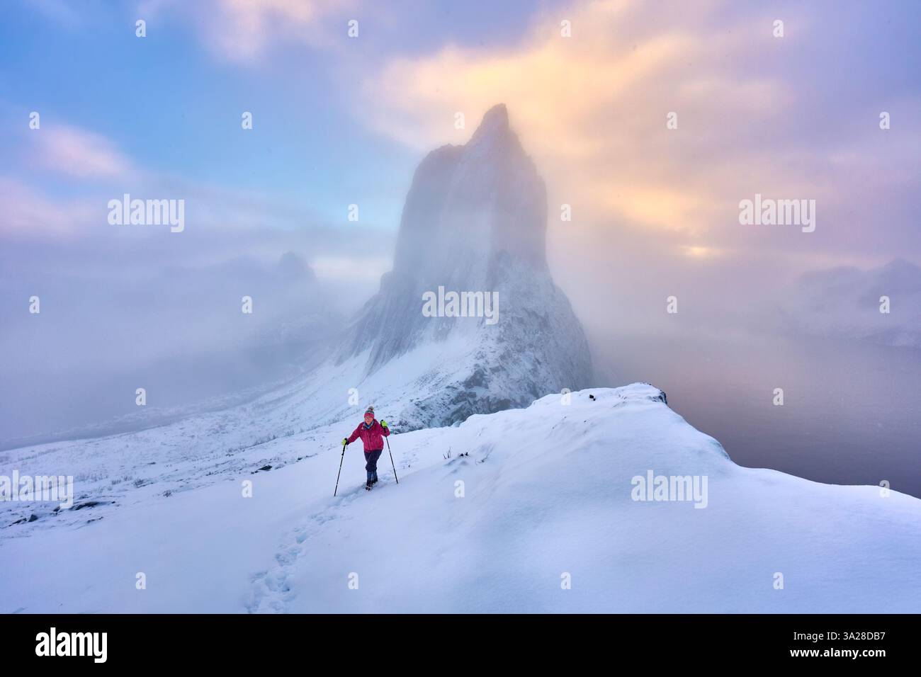 Aerial woman hiking on mountains hi-res stock photography and images ...