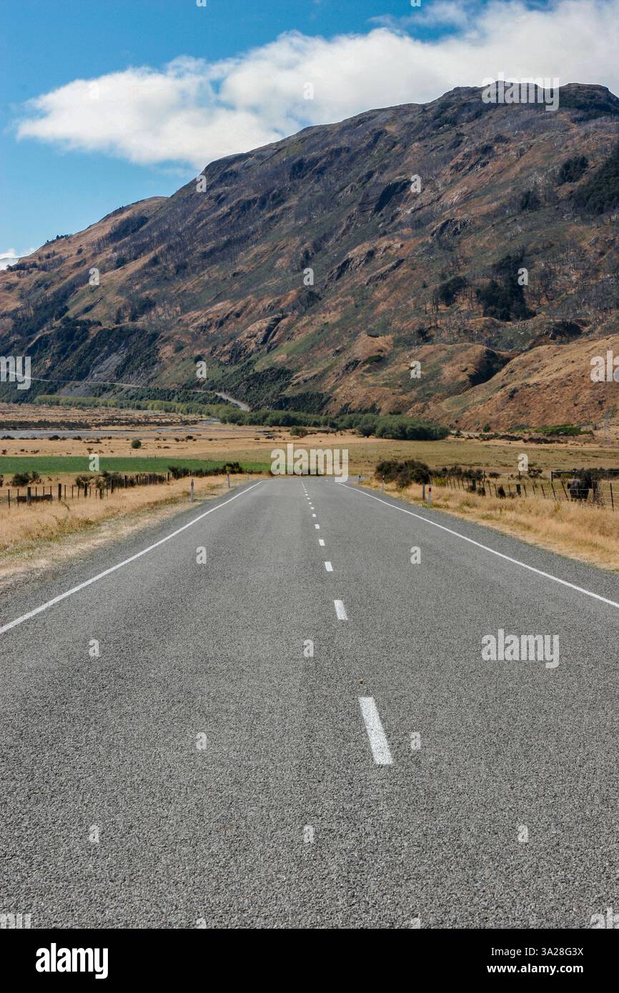Road through Arthur's Pass, South Island, New Zealand Stock Photo - Alamy