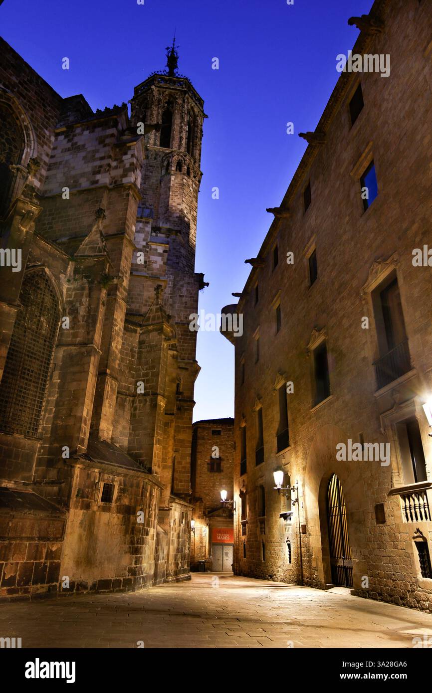 Cathedral, Lieutenant palace, Archive of the Crown of Aragon, Barcelona ...