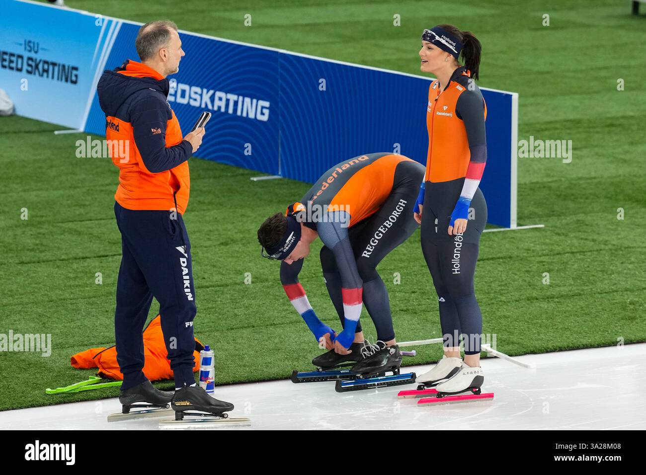 HAMAR, NORWAY - MARCH 12: Dennis van der Gun, Jenning de Boo, Angel ...